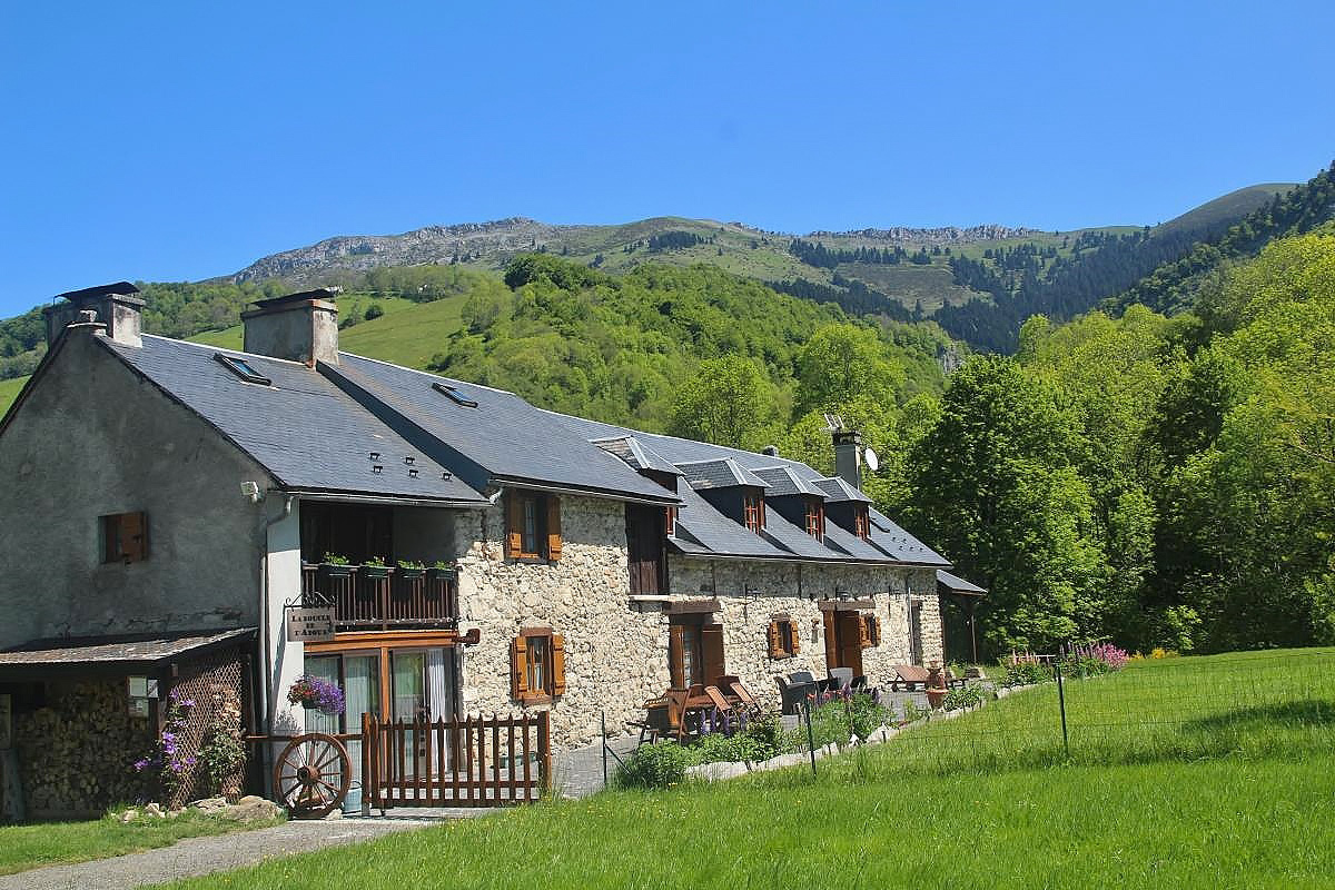 Gîtes de France Hautes Pyrénées - Bed and breakfast in Tarbes - Guide ...
